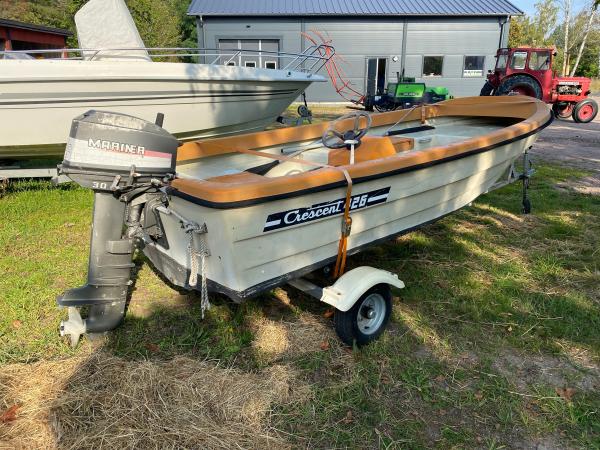 Höstfynd - Crescent 420 | Blinto auktioner