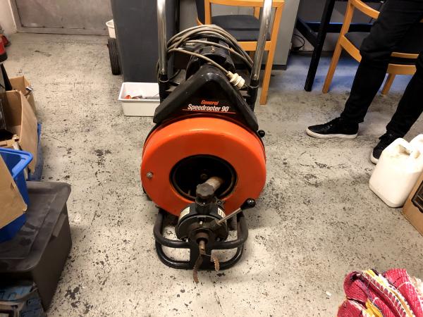 Rensmaskin - Rörrensmaskin General Speedrooter 90 | Blinto auktioner