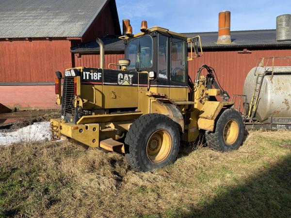 Hjullastare - CAT IT 18F | Blinto auktioner