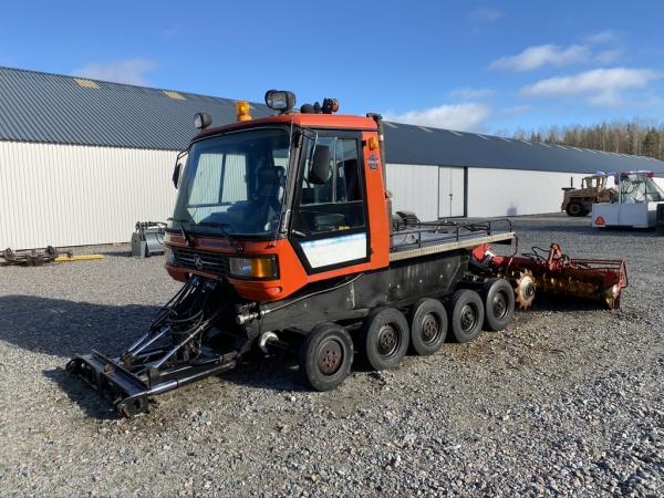 Pistmaskin - Kässbohrer PistenBully PB 200D pistmaskin | Blinto auktioner