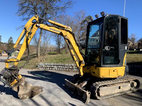 Minigrävare - Komatsu PC 22 MR-3 | Blinto auktioner