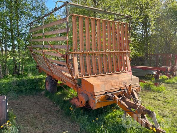Självlastarvagn - Hagedorn | Blinto auktioner
