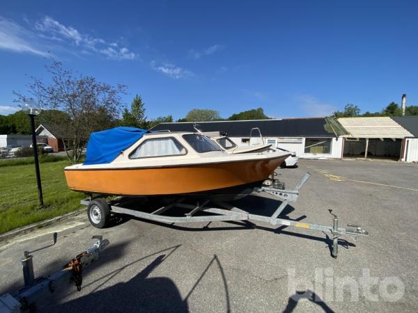 Motorbåt - Crescent 490 ht motorbåt | Blinto auktioner