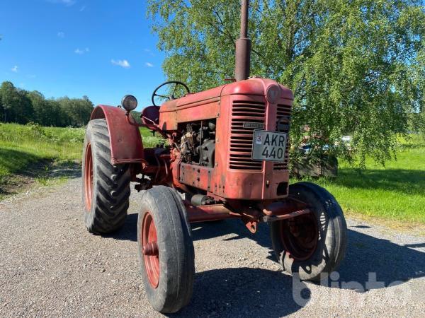Veterantraktor - Volvo T35 | Blinto auktioner