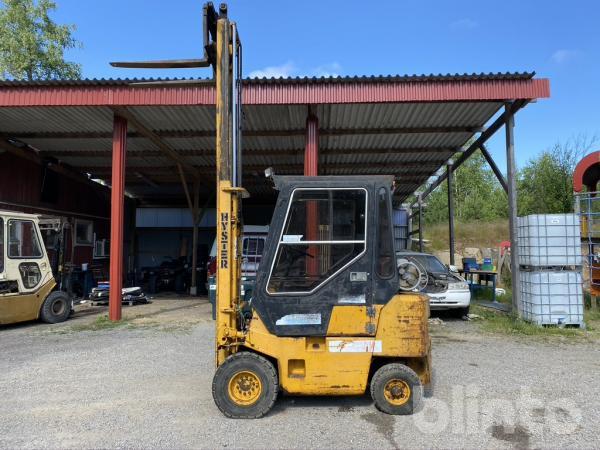 Gasoltruck - Hyster H-30XL | Blinto auktioner