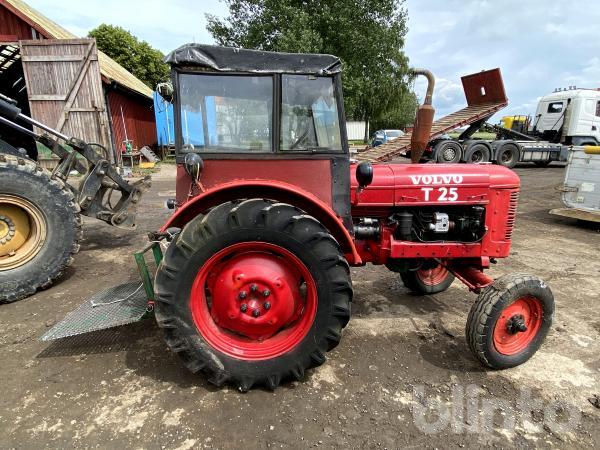 Traktor - Traktor Volvo T25 -53 | Blinto auktioner