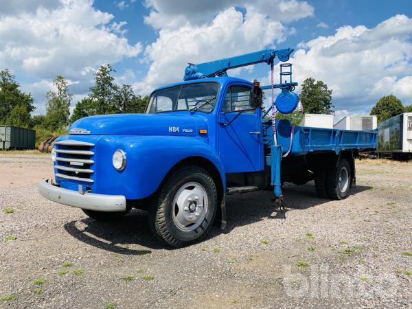 Lastbil Veteran - Volvo N84 | Blinto auktioner