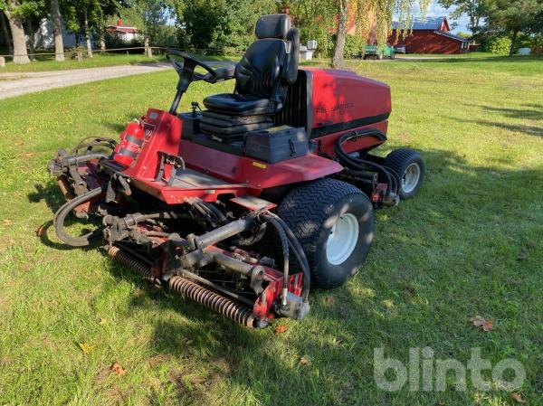 Cylinderklippare - Toro Reelmaster 5500D 2004 | Blinto auktioner