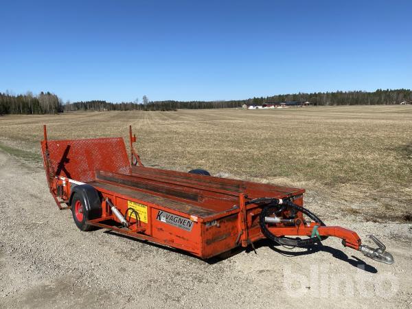 Traktorvagn - K-vagnen | Blinto auktioner