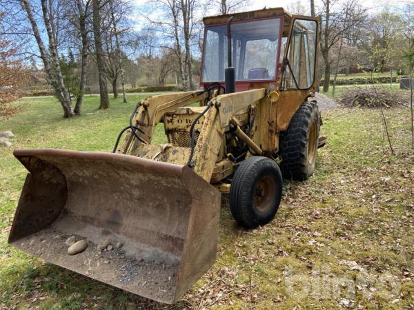 Traktorgrävare - Ford 4550 | Blinto auktioner