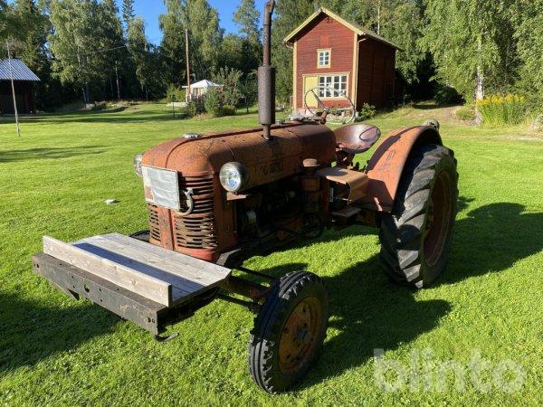 Traktor - Volvo T24 - 1952 | Blinto auktioner