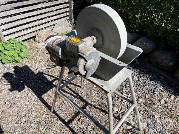 Slipsten - Kiruna-slipen | Blinto auktioner