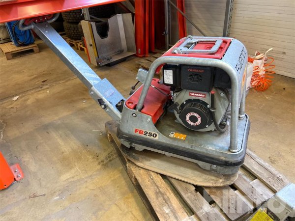 Padda - Swepac FB 250 | Blinto auktioner