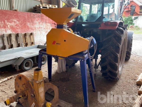 Spannmålskross - Skiold KB 160/3 | Blinto auktioner