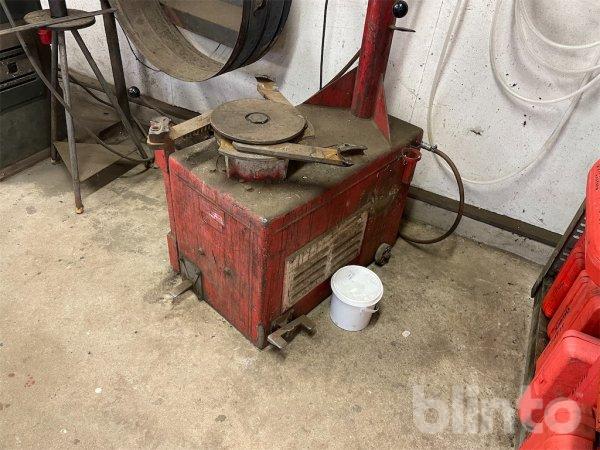 Däckkrängare - Faip | Blinto auktioner