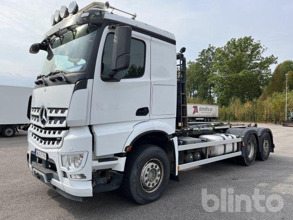 Lastväxlare - Mercedes Benz 6x2 | Blinto auktioner