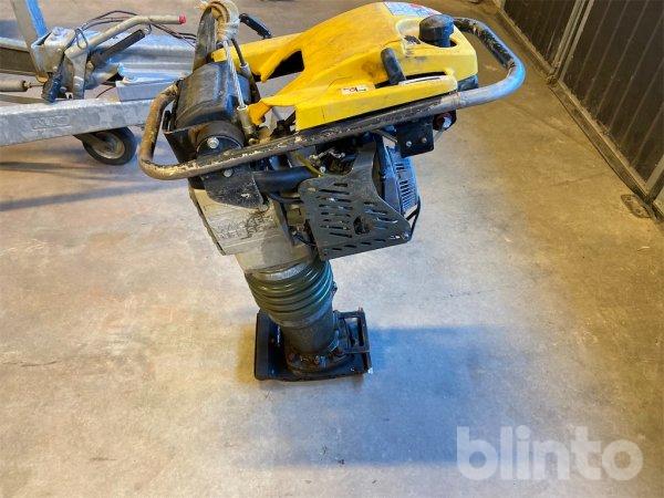 Stamp - Wacker Neuson | Blinto auktioner