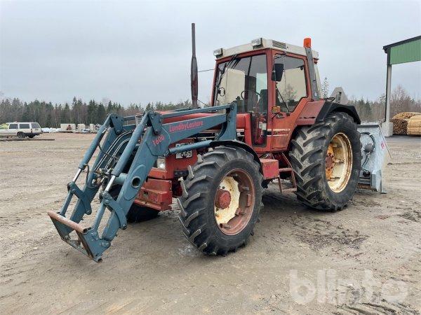 Traktor med lastare - IH 956 XL 4 wd | Blinto auktioner