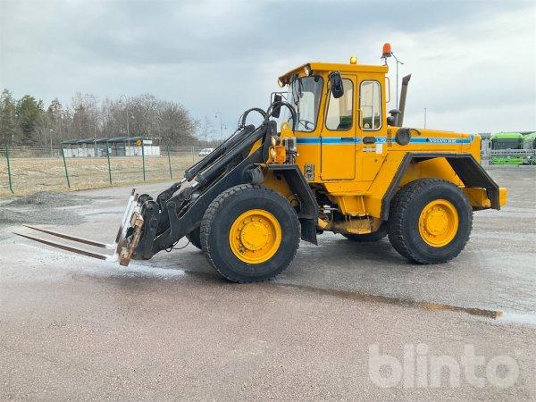 Hjulastare - Volvo BM L70 | Blinto auktioner