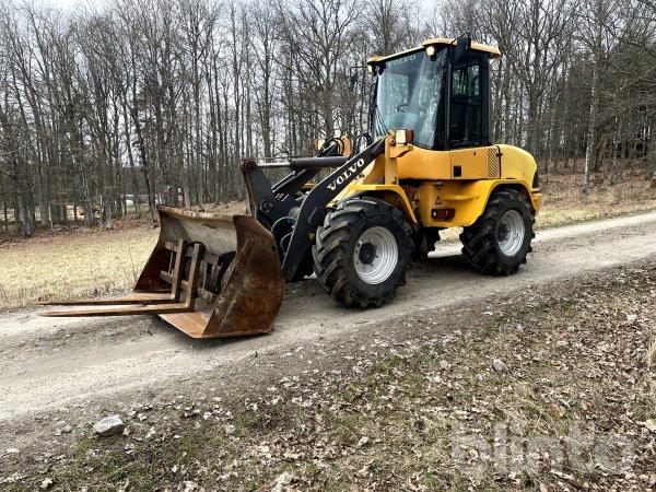 Kompaktlastare - Volvo L30 B | Blinto auktioner