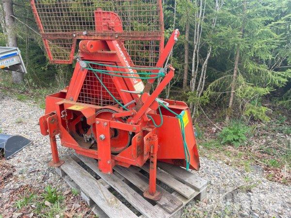 Lunningsvinsch - Fransgård V-4000 GS | Blinto auktioner