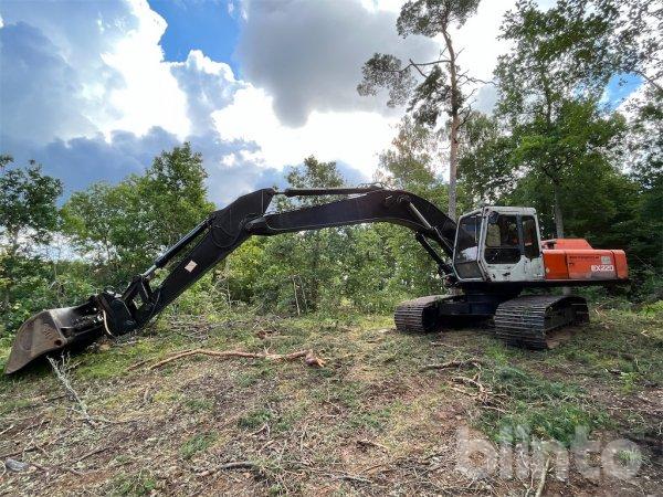 Grävmaskin - Hitachi EX220 | Blinto auktioner