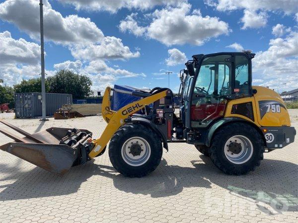 HJULLASTARE - GEHL 750 | Blinto auktioner