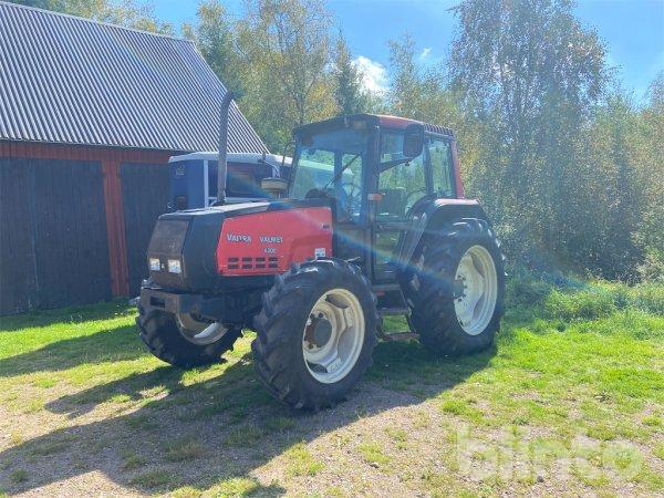 Traktor - VALMET 6300 | Blinto auktioner