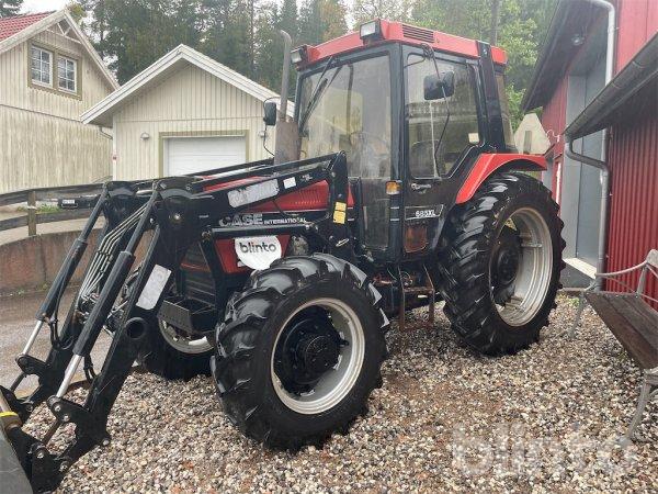 Traktor - CASE INTERNAT 685 XL 4WD | Blinto auktioner