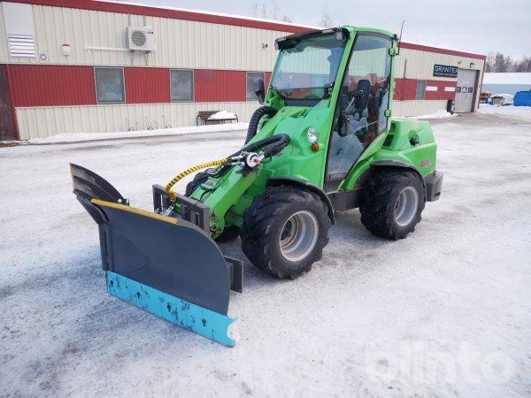 Redskapsbärare - Avant M760 | Blinto auktioner