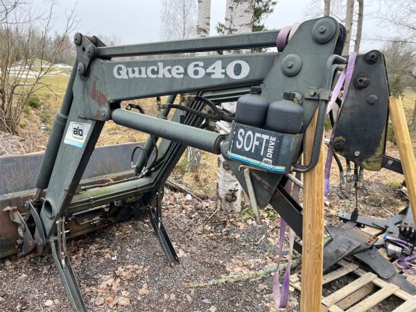 Frontlastare - Ålö Quicke 640 | Blinto auktioner