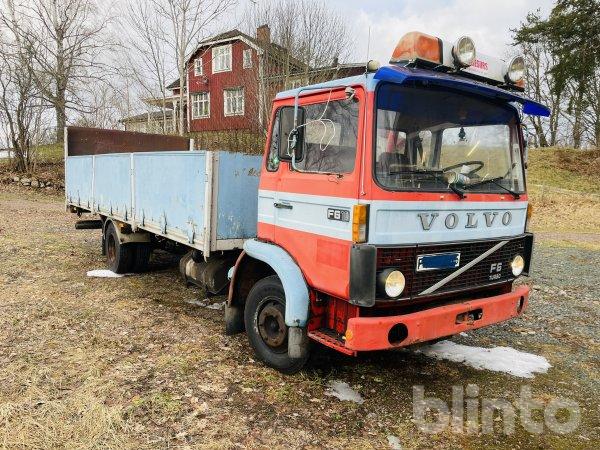 Lastbil - Volvo F 610 4x2 | Blinto auktioner