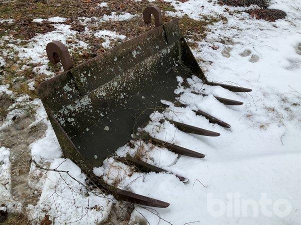 Grep/Skopa - Stora BM | Blinto auktioner