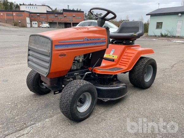 Traktorklippare - Husqvarna LR120 | Blinto auktioner