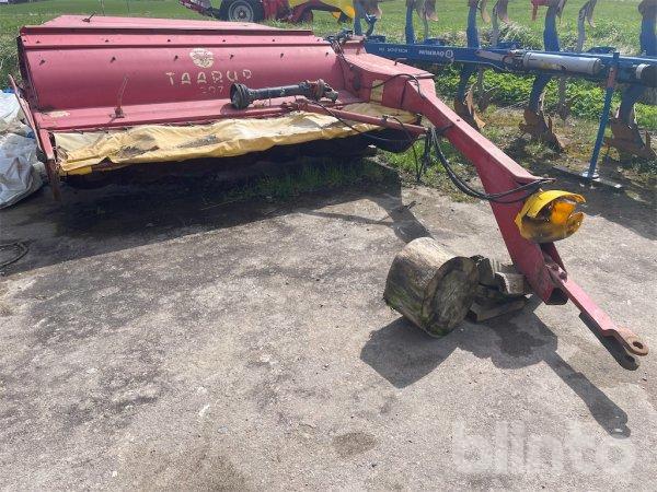 Slåtterkross - Taarup 307 | Blinto auktioner