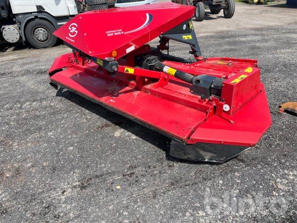 Slåtterkross - JF Stoll GXF-3205-P | Blinto auktioner