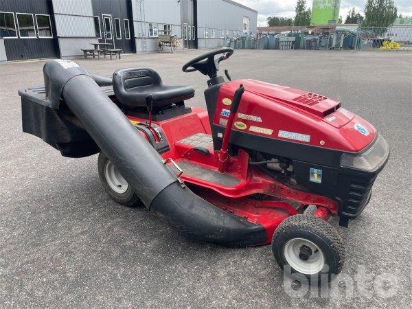 Åkgräsklippare - Snapper 1533 Hydro | Blinto auktioner