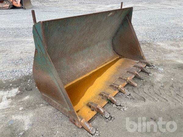 Grusskopa - Stora bm | Blinto auktioner