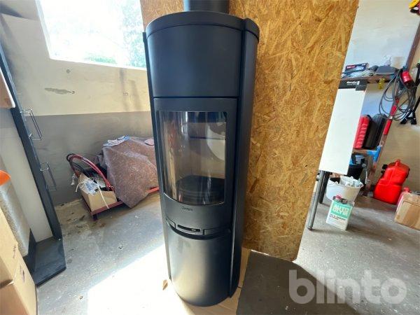 Braskamin - Contura 590 Hög | Blinto auktioner