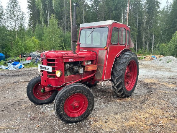 Traktor - BOLINDER-MUNKTELL/VOLVO | Blinto auktioner