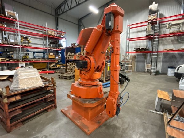 Robot - ABB Robotics 1 FT3101-5AZ21-9-Z | Blinto auktioner