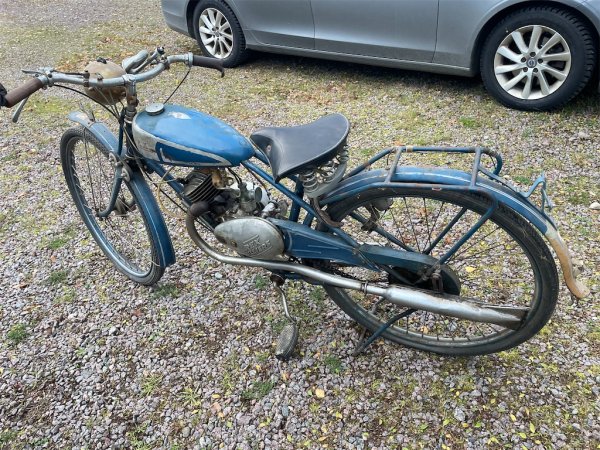 Moped - Rex Villiers | Blinto auktioner