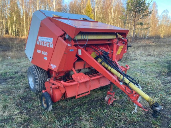 Rundbalspress - Welger RP200 | Blinto auktioner
