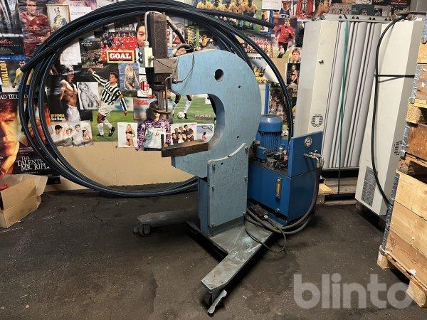 Hydraulisk press - Tog-l-loc | Blinto auktioner