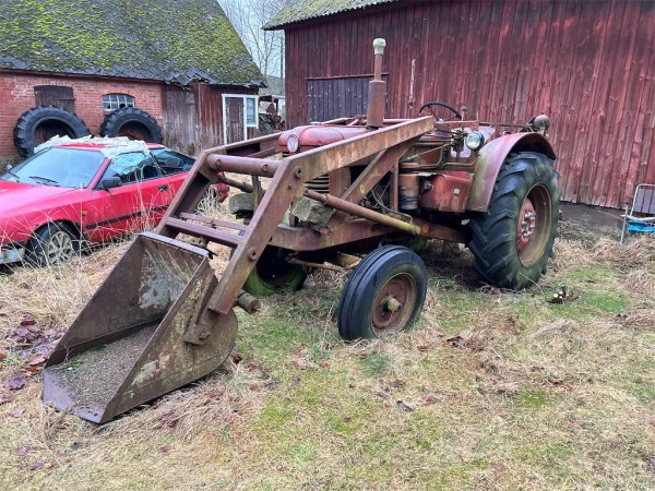 Veterantraktor - VOLVO T 35/36 | Blinto auktioner