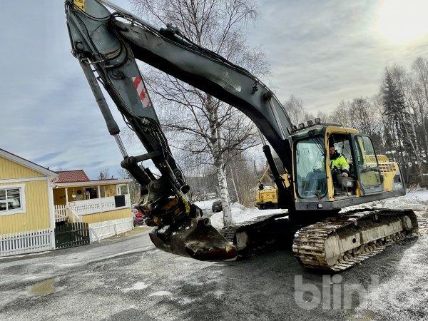 Bandgrävare - Volvo EC 240 B LC | Blinto auktioner