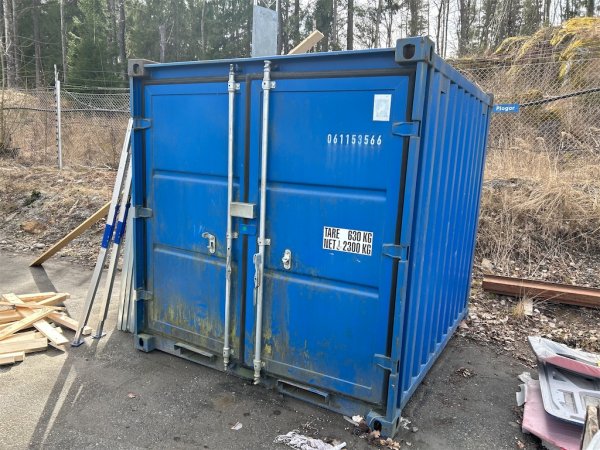 Container - CTX 8 fot | Blinto auktioner
