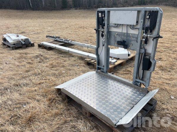 Trapphiss - TANGENT RTL9000 | Blinto auktioner