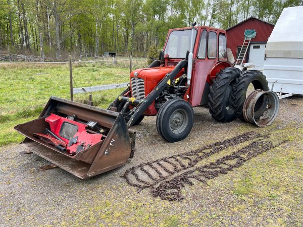 Traktor - MASSEY FERGUSON 35 Multipower | Blinto auktioner