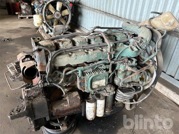 Lastbilsmotor FM10 - Volvo D10 | Blinto auktioner